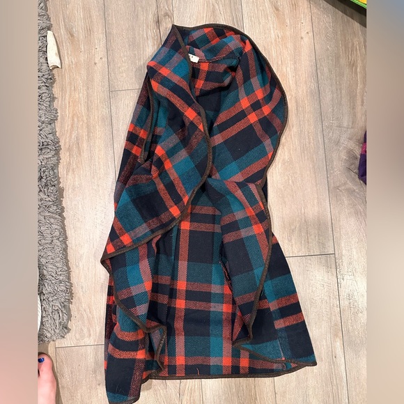 FAVLUX | Jackets & Coats | Fall Plaid Flannel Vest | Poshmark